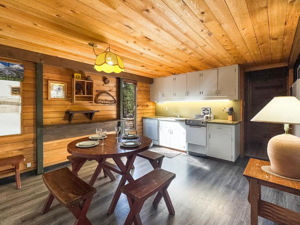 Cluster Cabin 13, Sunriver (preços atualizados para 2026)