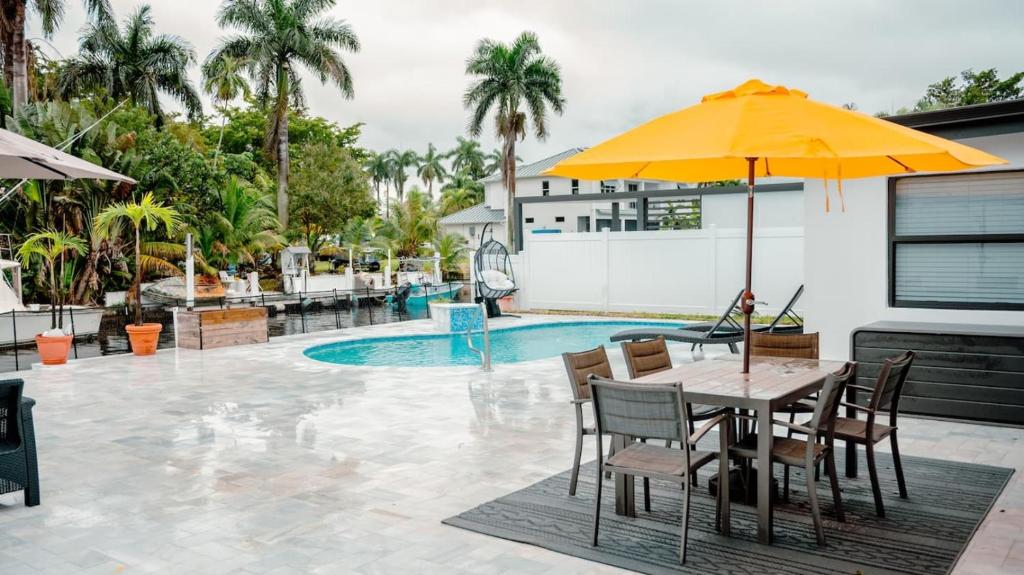 Bimini Bliss Waterfront Pool Retreat, Fort Lauderdale (updated prices 2026)