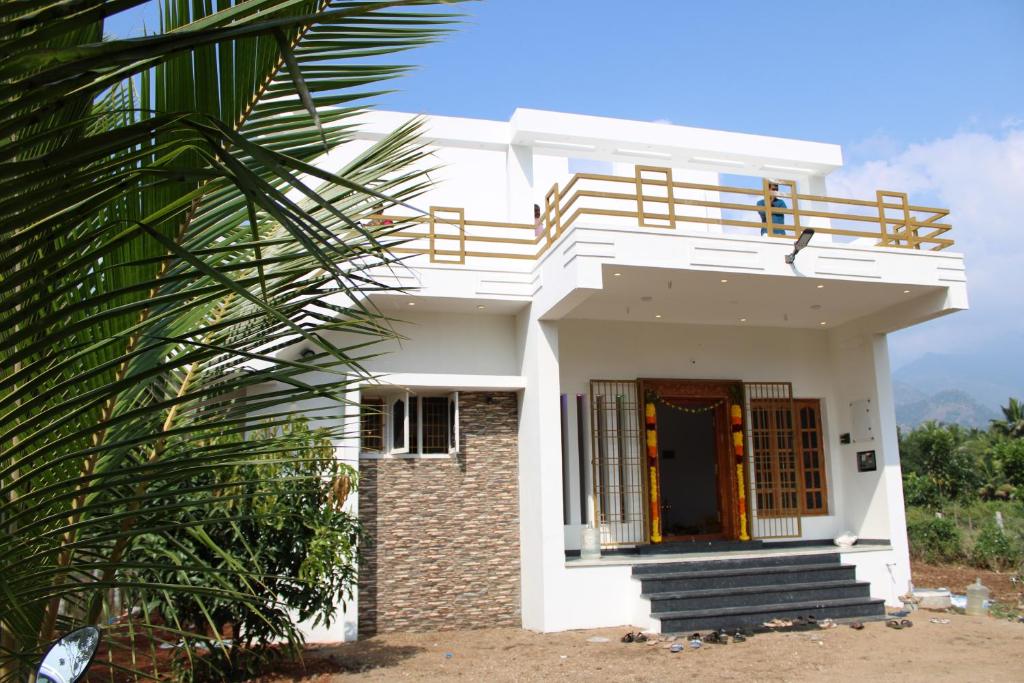 HolidayHome Farm Stay in Mango Farm Resort, Periyakulam (precios ...