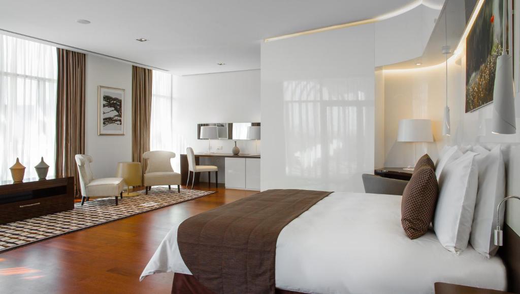 Radisson Blu Hotel & Convention Centre Kigali, Kigali (updated prices 2025)