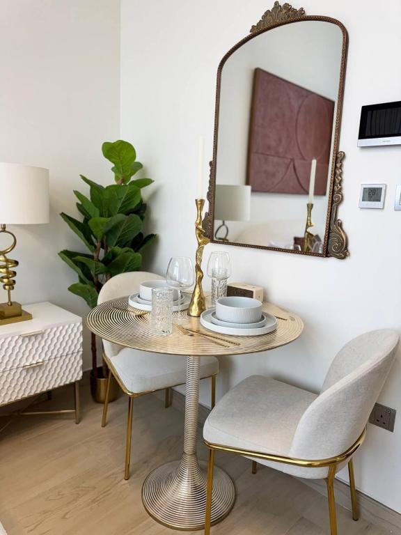 Posh and Bright New Studio Apartment, दुबई की (2026 के लिए अपडेट हुई कीमत)