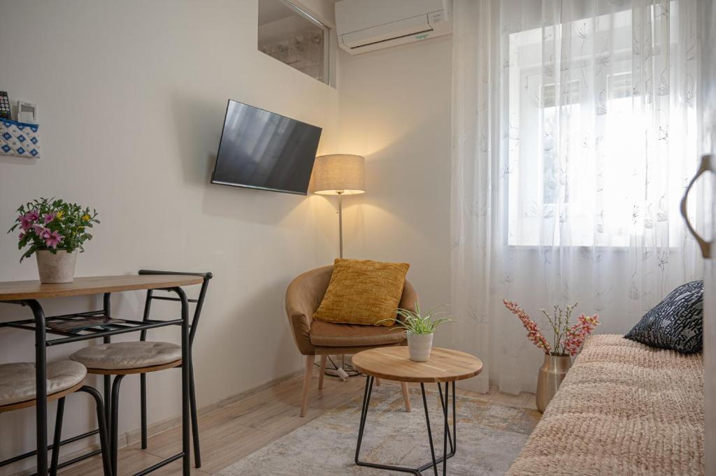 Comfy studio apartment for two, Pula (updated prices 2026)