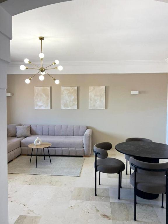 Stunning 2BR in Top Location Marrakech City Center, Марракеш ...