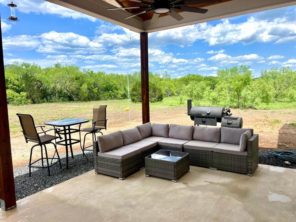 American Honey, Rio Frio (posodobljene cene za leto 2026)