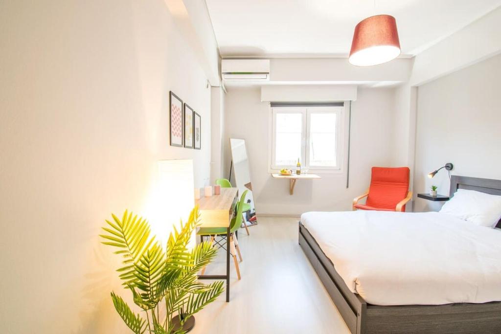 Urban studio in Athens next to Sygrou- Fix metro, Athens (updated ...