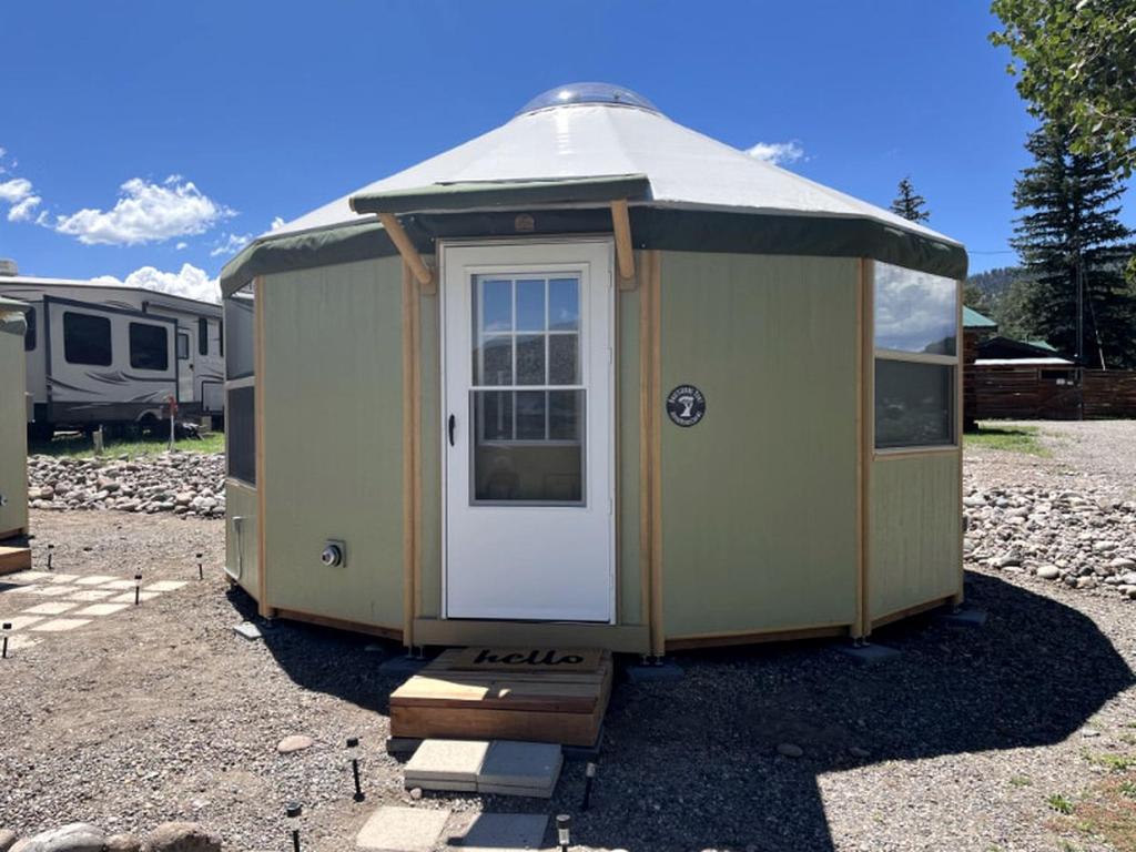 Stunning Mongolian-Style Yurt in South Fork, Colorado, for Dreamy ...