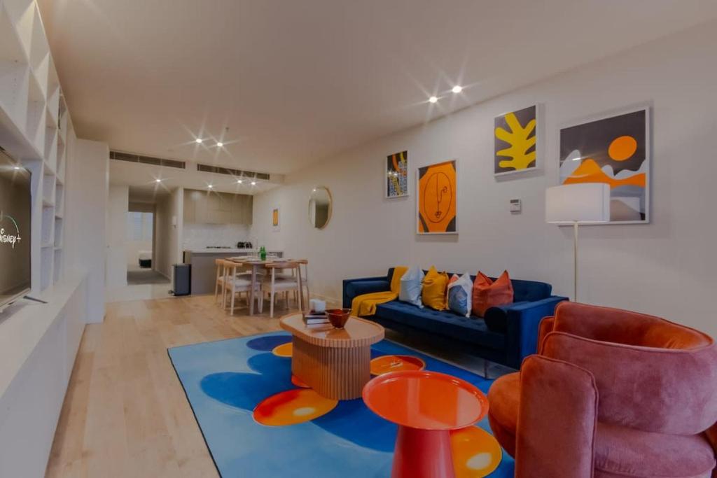 Azul Lane - Double Story APT - 3B2B & Free Parking, Melbourne ...
