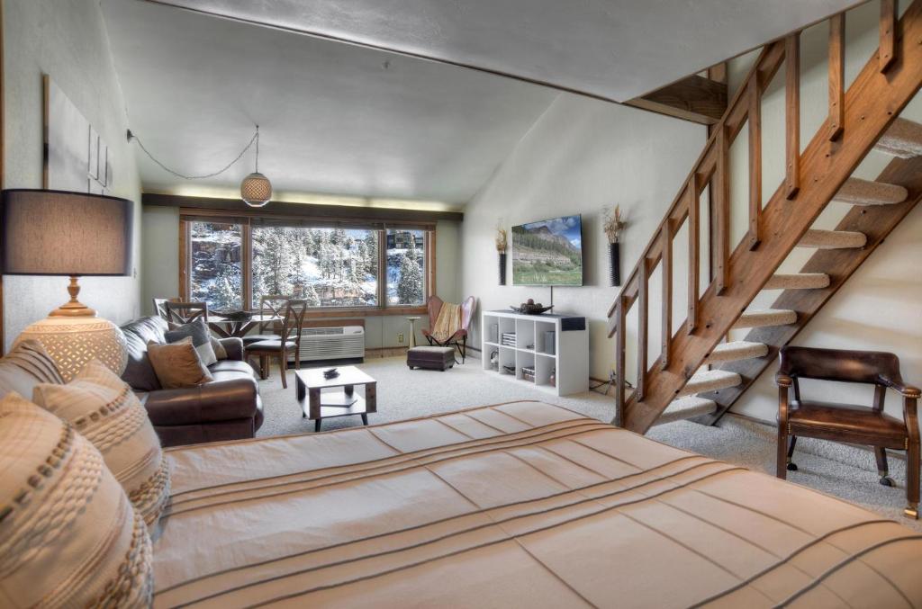 Tamarron Lodge Loft 511, Durango (updated prices 2026)