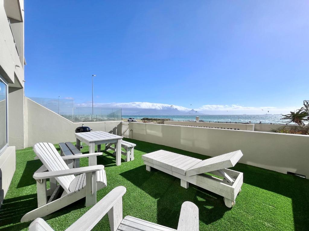 Voir la Mer - Kite Beach, Table View (harga dikemas kini 2026)