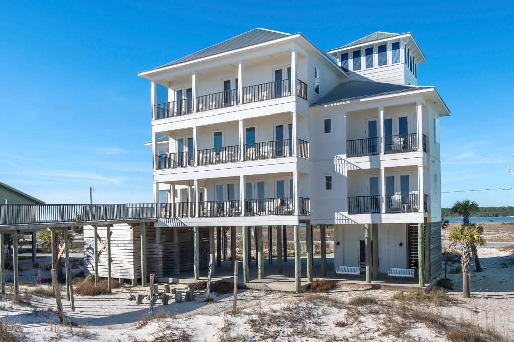 Morning Tide by GSVR - Beachfront Luxury with Pool, Elevator & Game ...
