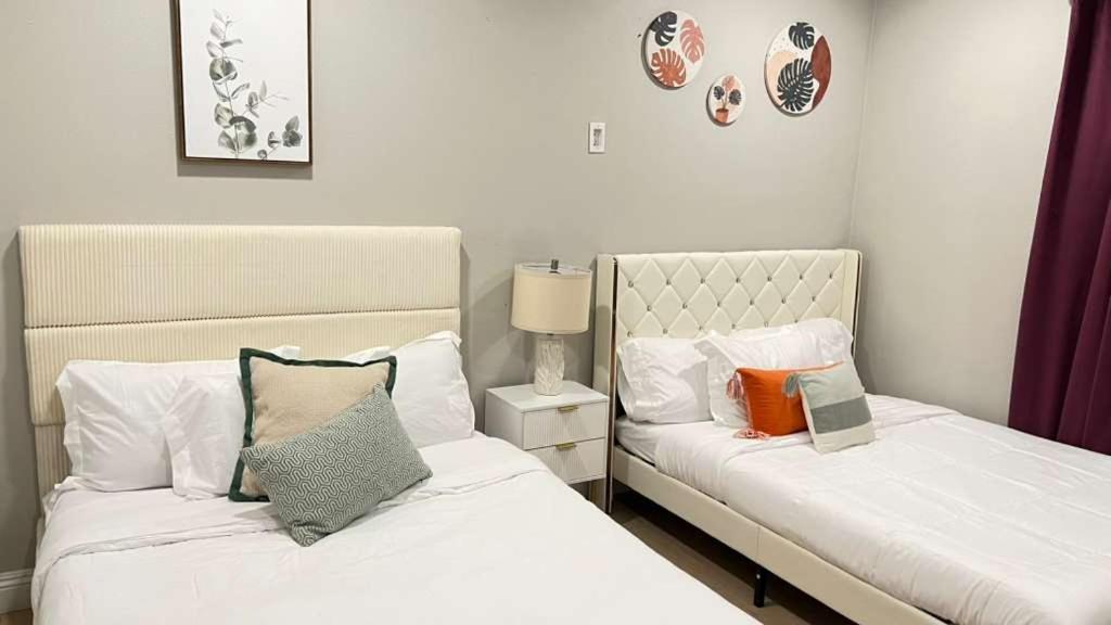 Gillespie 1059, unit B, Spring Valley (updated prices 2026)