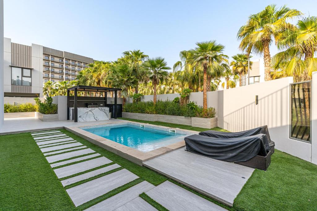 MAG City Private Villa, 3BR with Pool, Garden & BBQ، دبي (أسعار محدثة ...