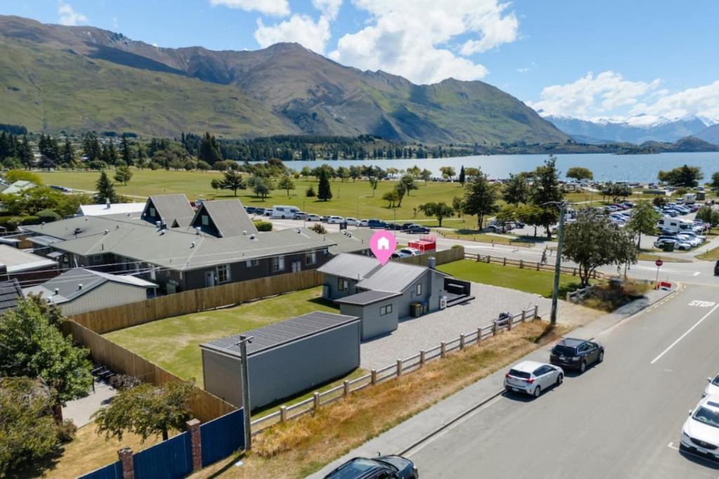 Central Wanaka Escape - Views of Lake and Mountains, Wanaka (precios ...
