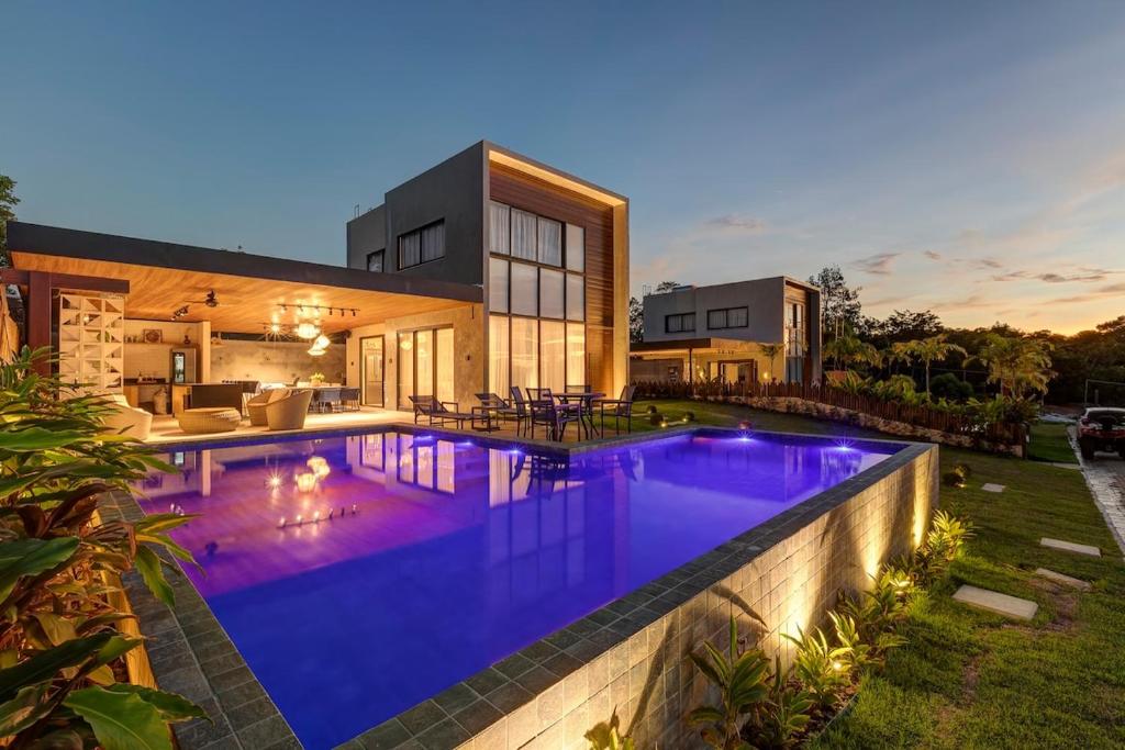 Luxury 4 Suites 5 minutos Praia do Forte, Mata de São João (tarifs ...