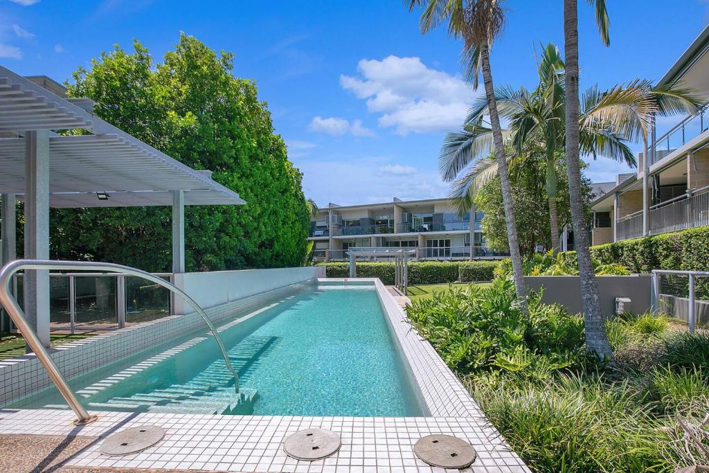 Bulimba Solace - Poolside Living by Brisbane River, Brisbane (updated ...