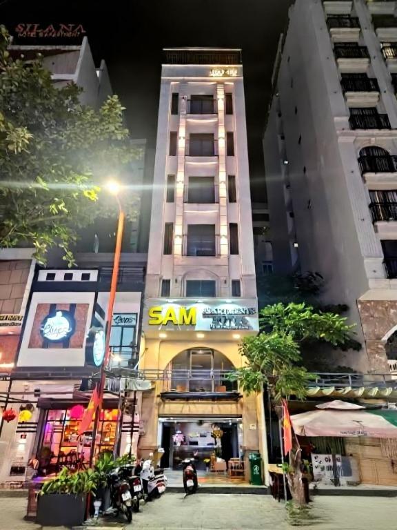 SAM Hotel and Apartment Danang - 150m to the beach & 200m to An Thuong ...