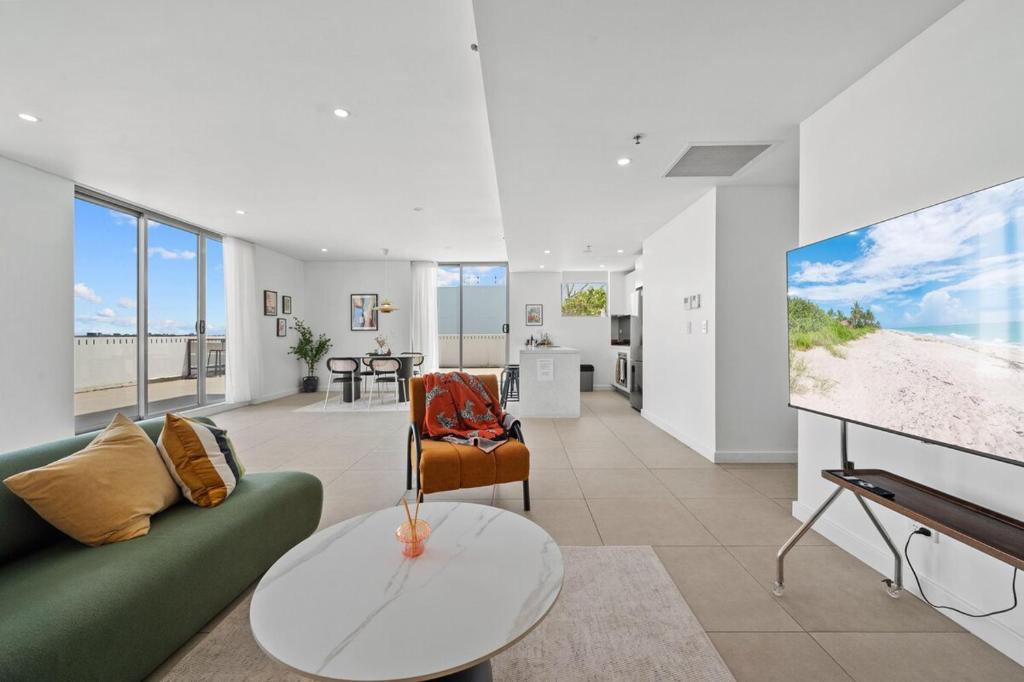 Luxury Split-Level Penthouse with Sky Terrace- Superb Location, Sidnej ...