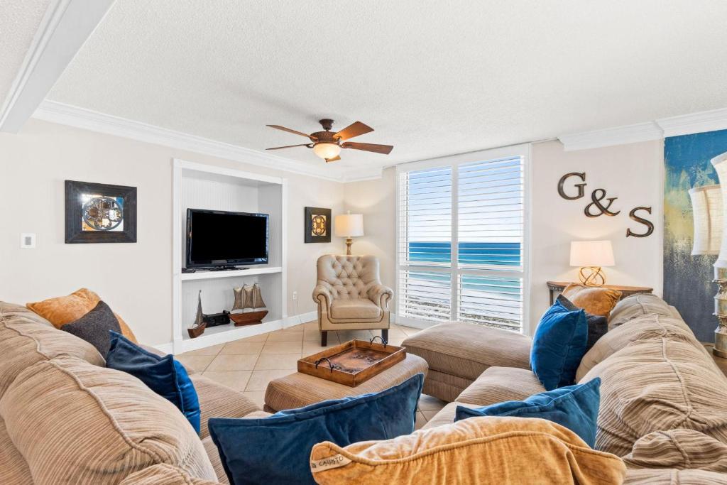 1086 Beach Condo Shoreline Towers Free Beach Setup, Destin (updated ...