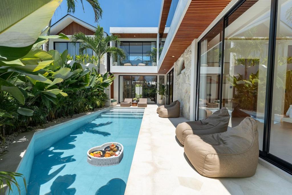 Brand-New Luxury Villa Jacuzzi, Pool & Cinema in Seseh, Cemagi (updated ...