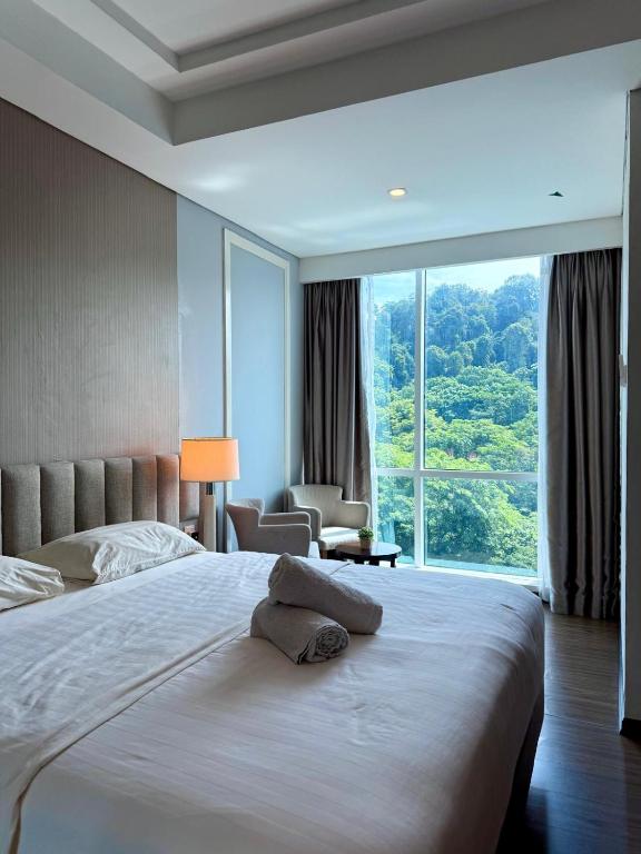 Panbil Residence Apartment with Forest and Lake View, Kangboi (updated ...