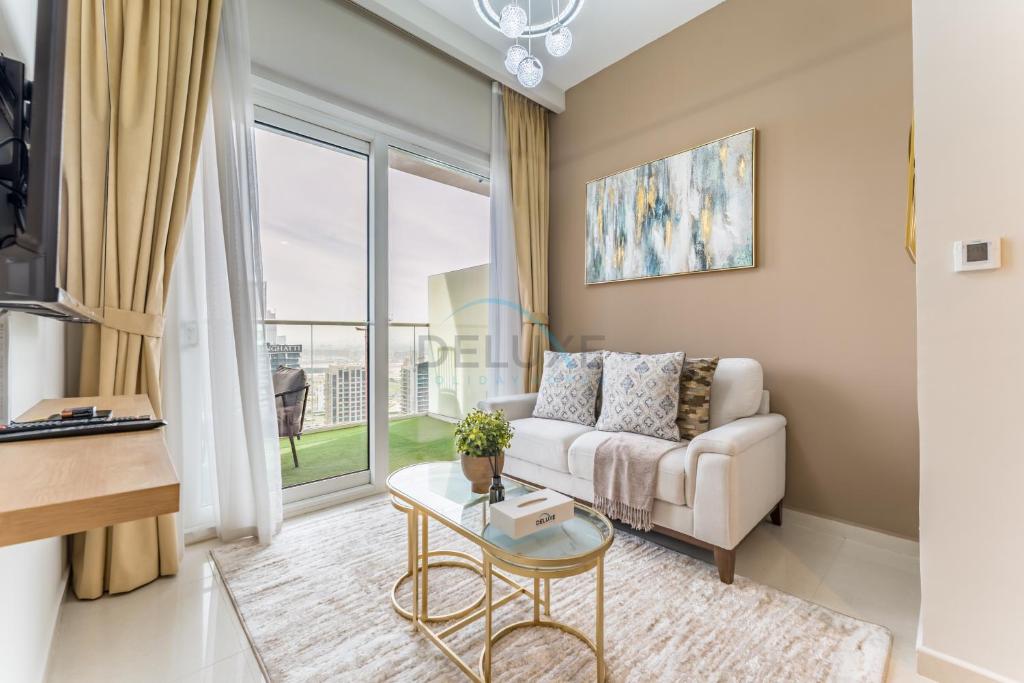 Canal View, Easy Downtown Access, Reva Residences, Business Bay by ...