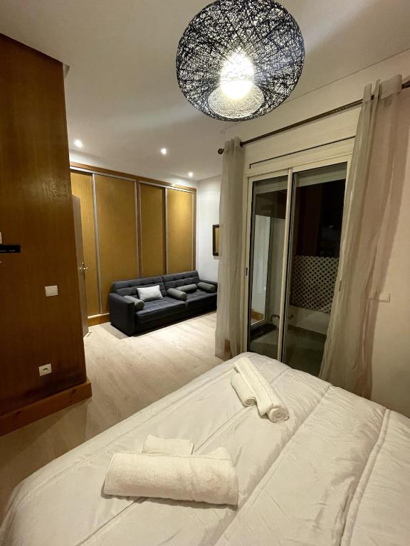 Tanger Houara Beachfront Escape - Wi-Fi and Sunsets, Al Houara (precios ...