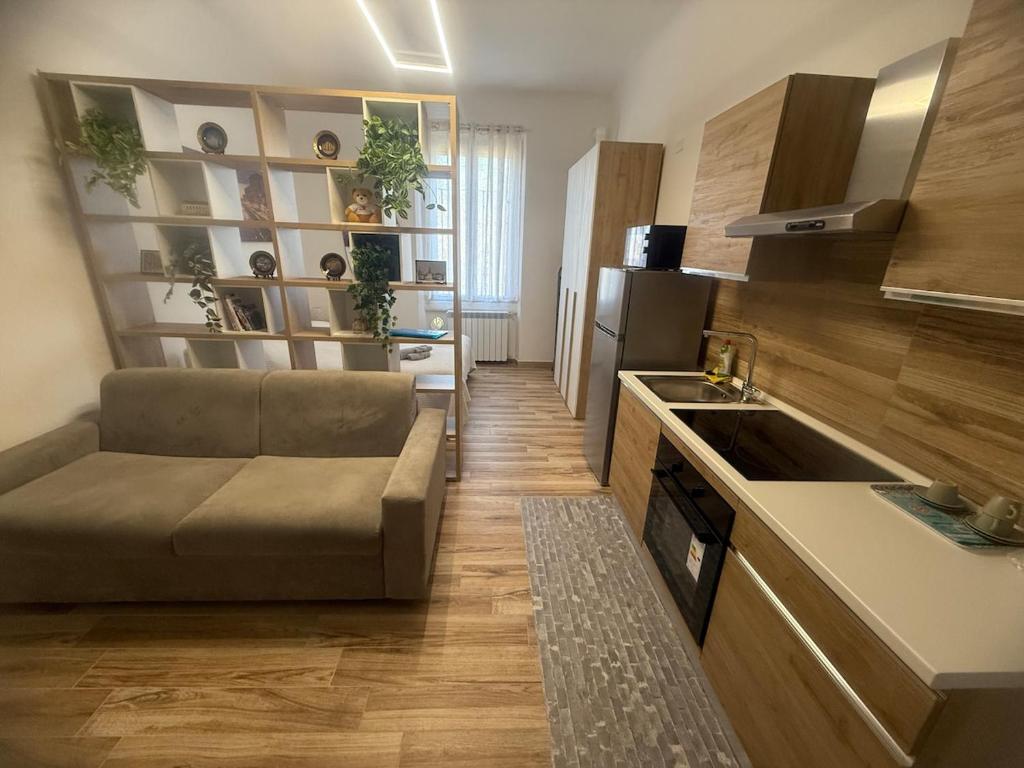Gran Milan House Metro M1 Inganni-San Siro Stadium, Milano (prezzi ...