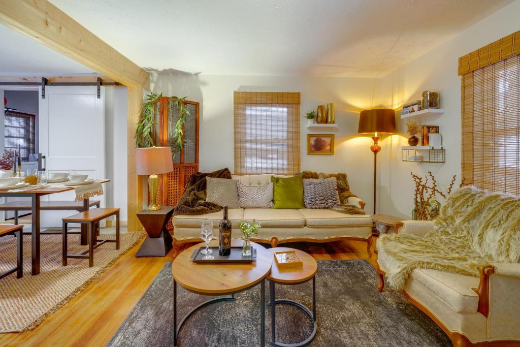 Walk to Dtwn Fayetteville Family Home with Fire Pit, Fayetteville ...