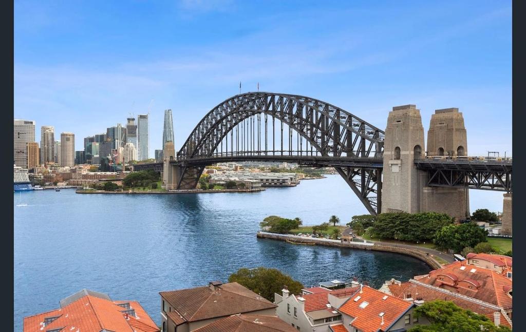 Stunning Harbour Bridge Views Apartment, Sydney (aktualisierte Preise ...