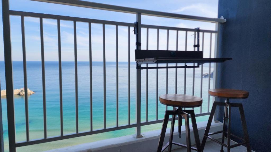 Yangyang Ocean Stay, Top Floor, Titanic View, Saetchak (posodobljene ...