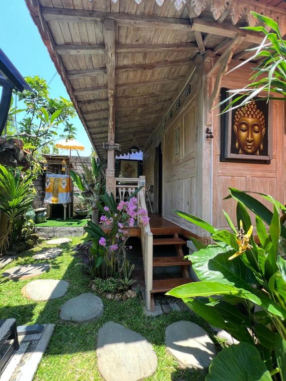 Cozy Valley Village Joglo House, Denpasar (updated prices 2026)