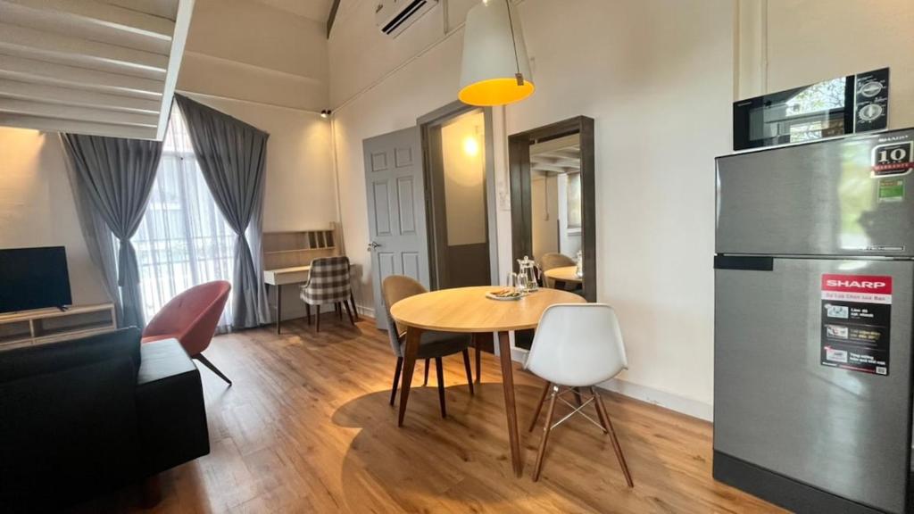 Lim Concept - Lim Parrot, Kon Rung (1) (aktualisierte Preise für 2026)