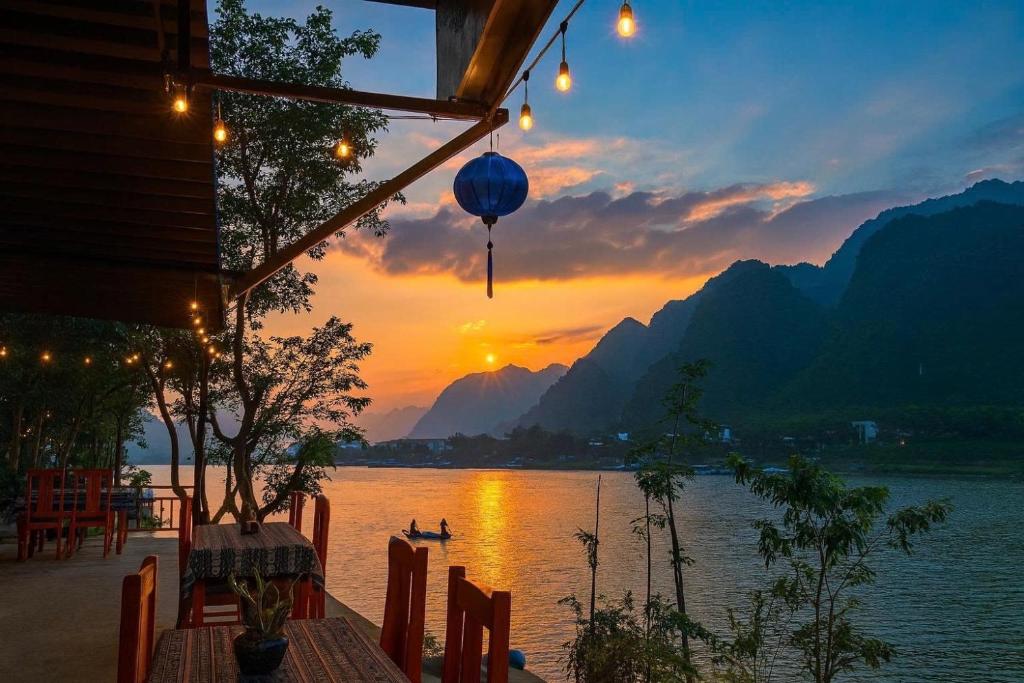 Duong Riverside Homestay, Phong Nha (updated prices 2026)