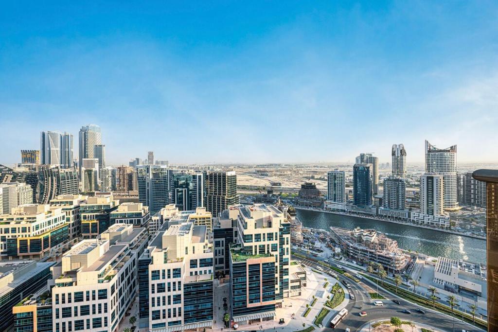 Luxury Studio Retreat! Heart of Downtown Dubai!, Sabkhah (2026 güncel ...