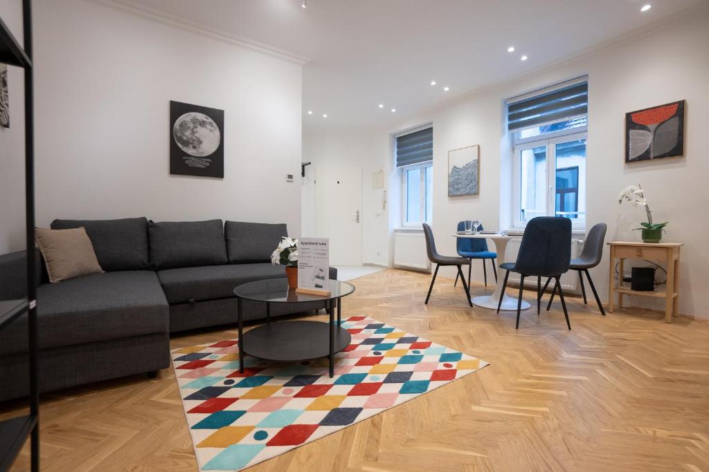 Cozy Vienna Getaway with Balcony, Vienna (updated prices 2026)