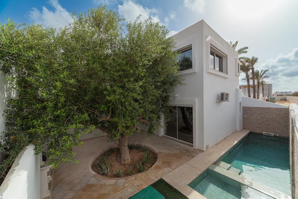 Peaceful Oasis With Private Pool - Villa Zahra, Awlād ‘Umar (preços ...