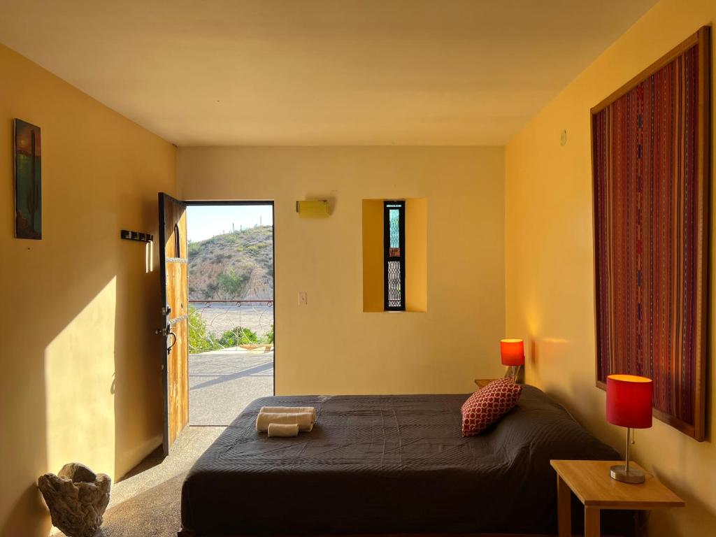 Unique Villa in the desert with panoramic views - 400 mt from secluded ...