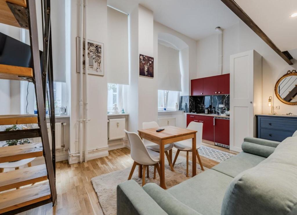 Smart Apartment Berlin Charlottenburg Deutsche Oper, Берлин (актуальные ...