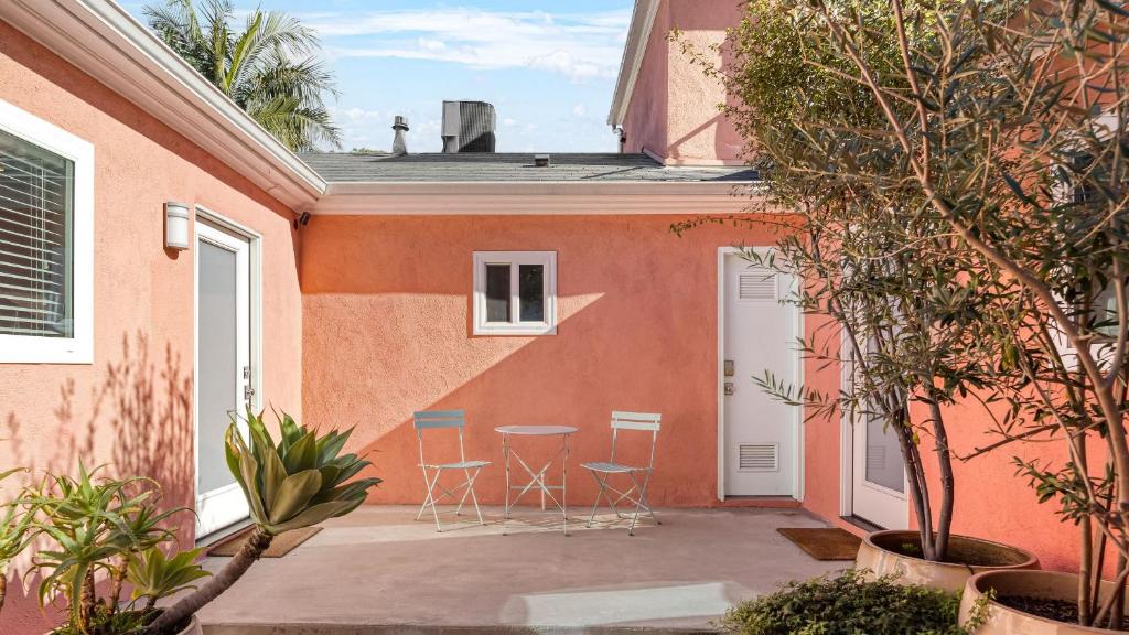 5 Units in Heart of Hollywood Remodeled Art Deco Pink Revival by ...