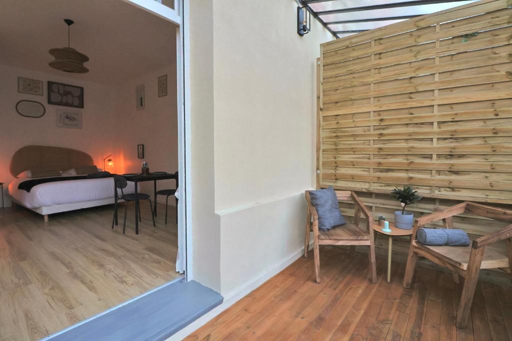 SC8 - Oasis Enghien Centre - Véranda & Jardin - Gare 2', Enghien-les ...