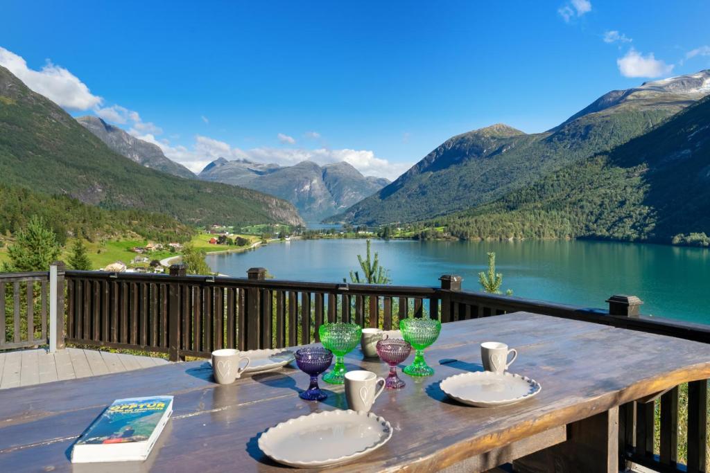 Luxury cabin with amazing views, Stryn (updated prices 2026)