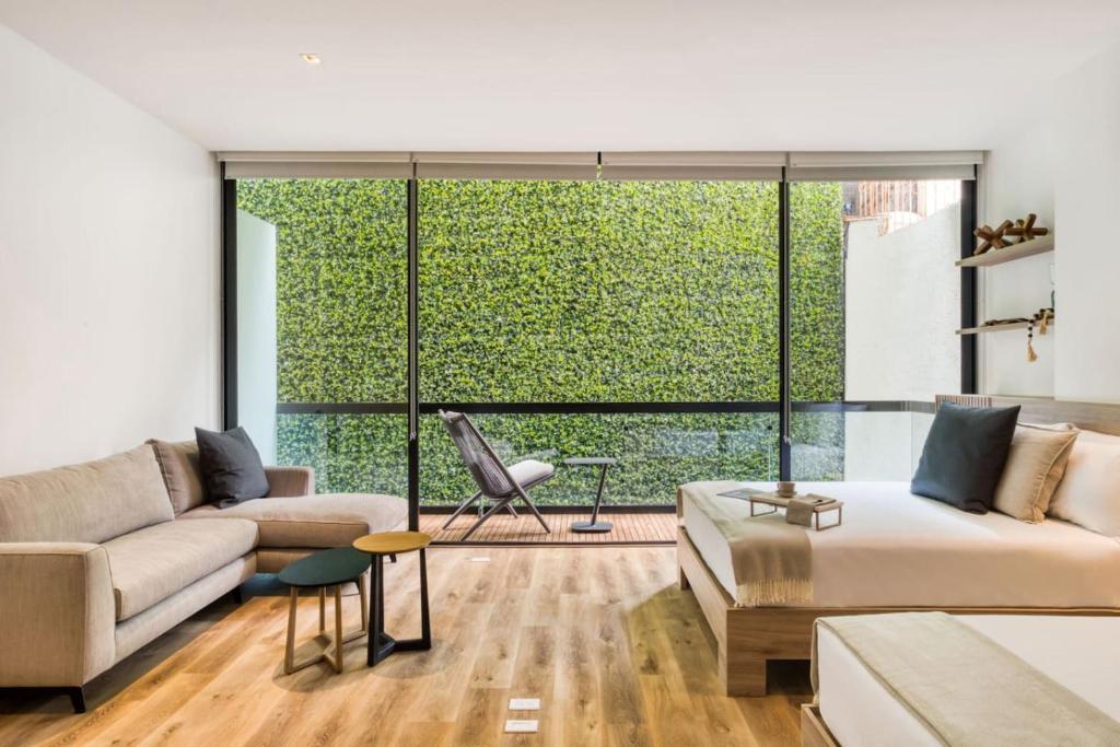 Studio con Balcon Priv and Rooftop with jaccuzi and Gym, Mexico City ...