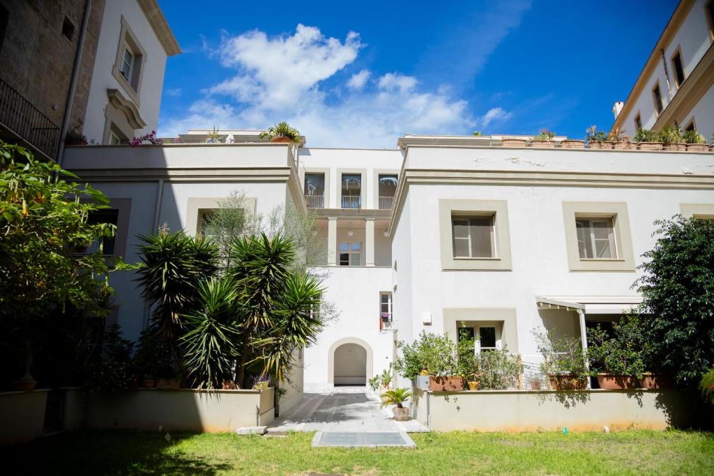 Tomasi Di Lampedusa Quiet in ancient palace, Rome (updated prices 2026)