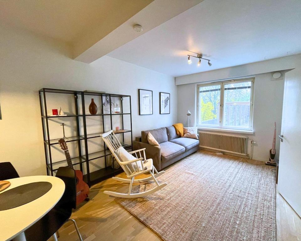 Stylish Central Apartment Helsinki near Eira Beach, Хельсинки ...