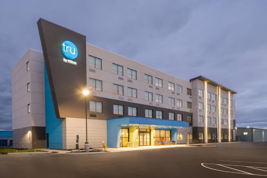 Tru By Hilton Oshawa, Oshawa (preços atualizados para 2026)