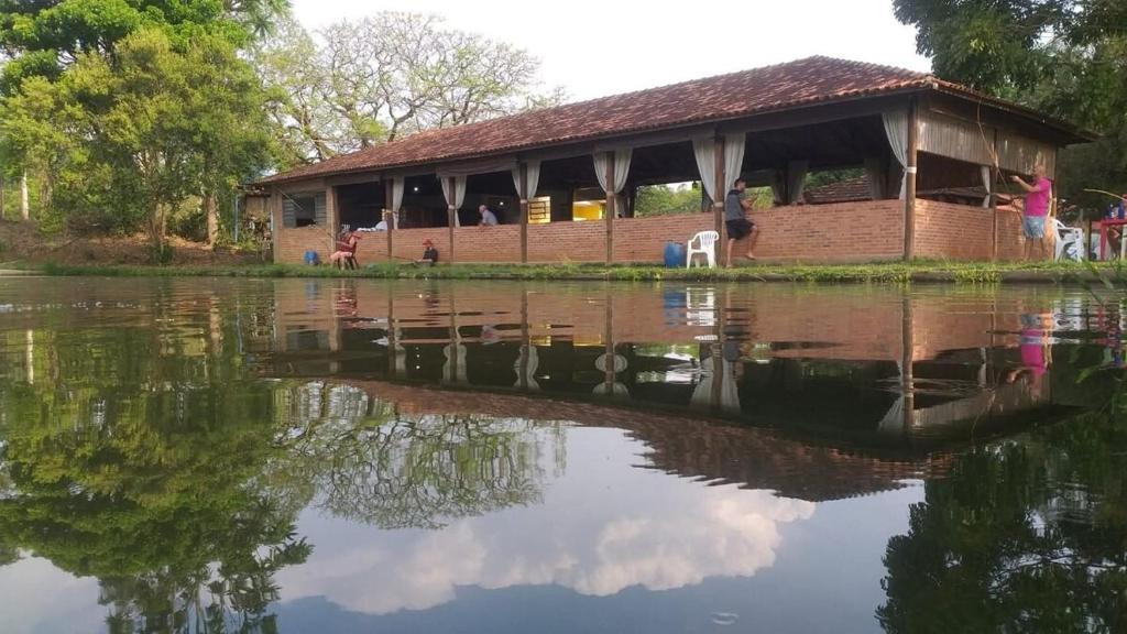 Casa Amarela Fotos, São Pedro (updated prices 2026)