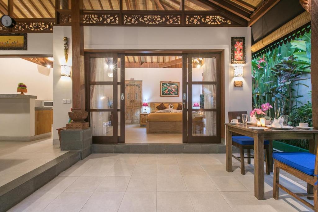 Balinese Style 2 Bedroom Villa in Ubud Private Pool, Ubud (precios ...