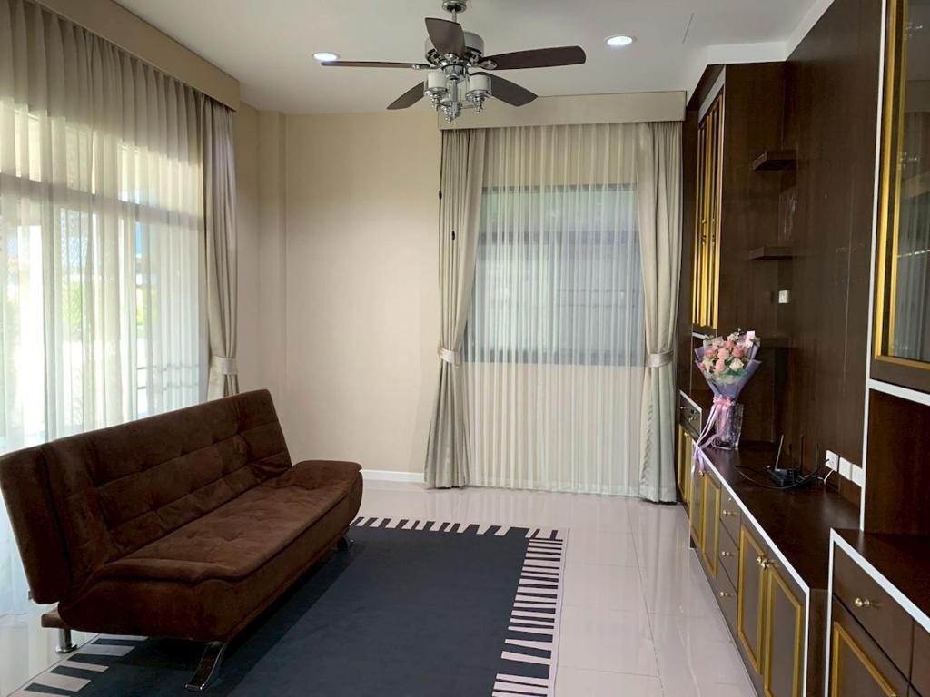 Sg Villa41, Ban Khlong Chi Lat (updated prices 2026)
