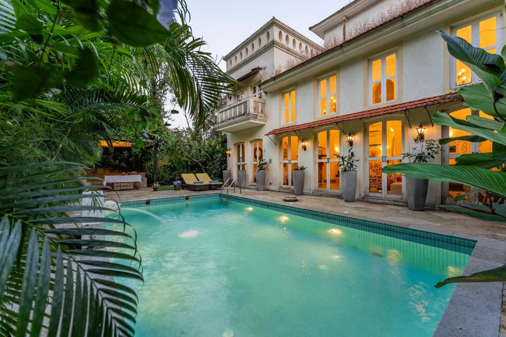 Villa Elysee 3-BHK Villa With Private Pool, Gazebo & Balcony, Assagao ...