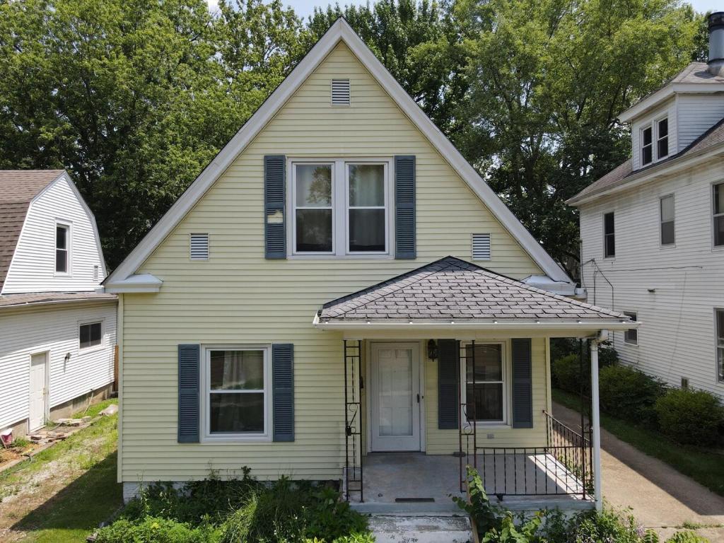 Paradise By The Park - 3 bd and 1 ba Family Getaway, Springfield ...